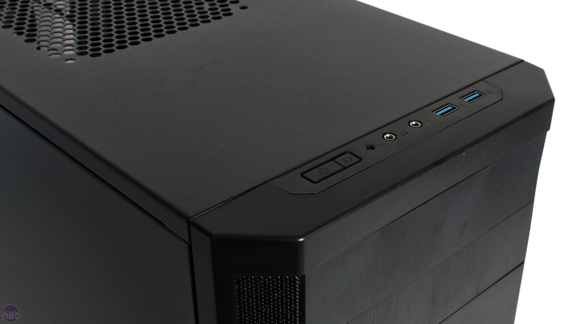 Fractal Design Cases & New Corsair Cases Added To Evatech Custom PCs ...