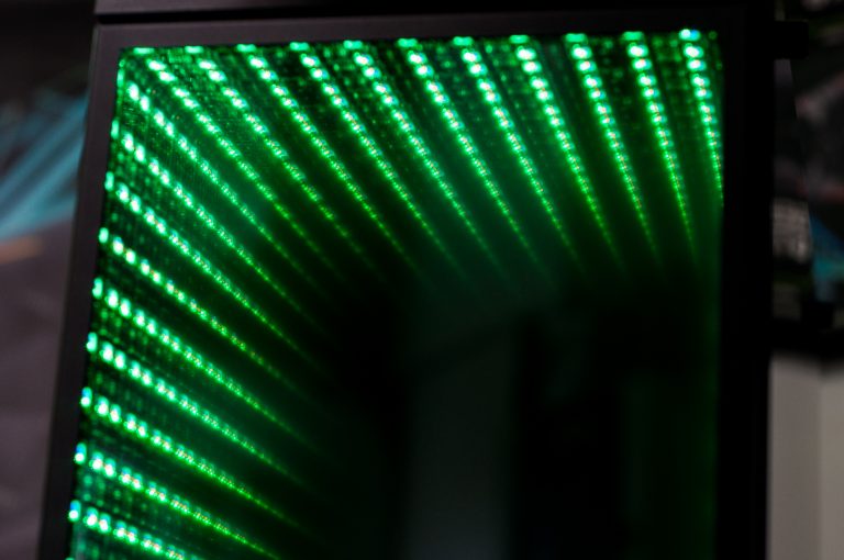 Valkyrie X Gaming PC in InWin 805C Infinity RGB - Evatech News