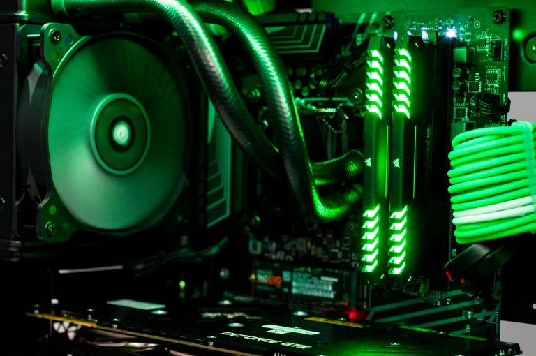 Valkyrie X Gaming PC in InWin 805C Infinity RGB - Evatech News