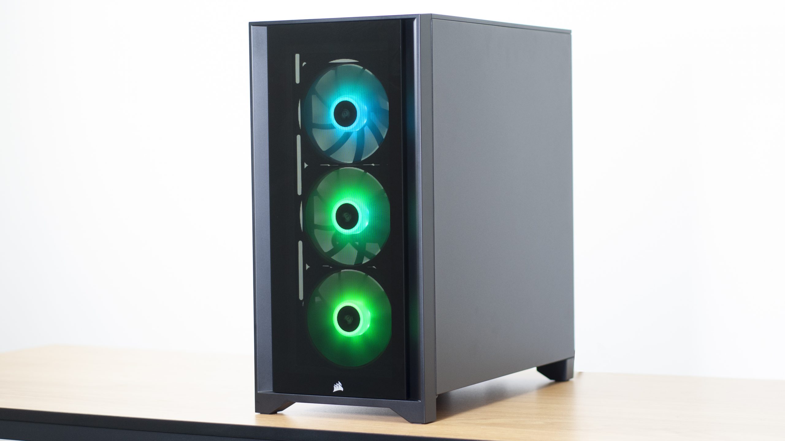 Valkyrie Custom Gaming PC in Corsair 4000X RGB - Evatech News